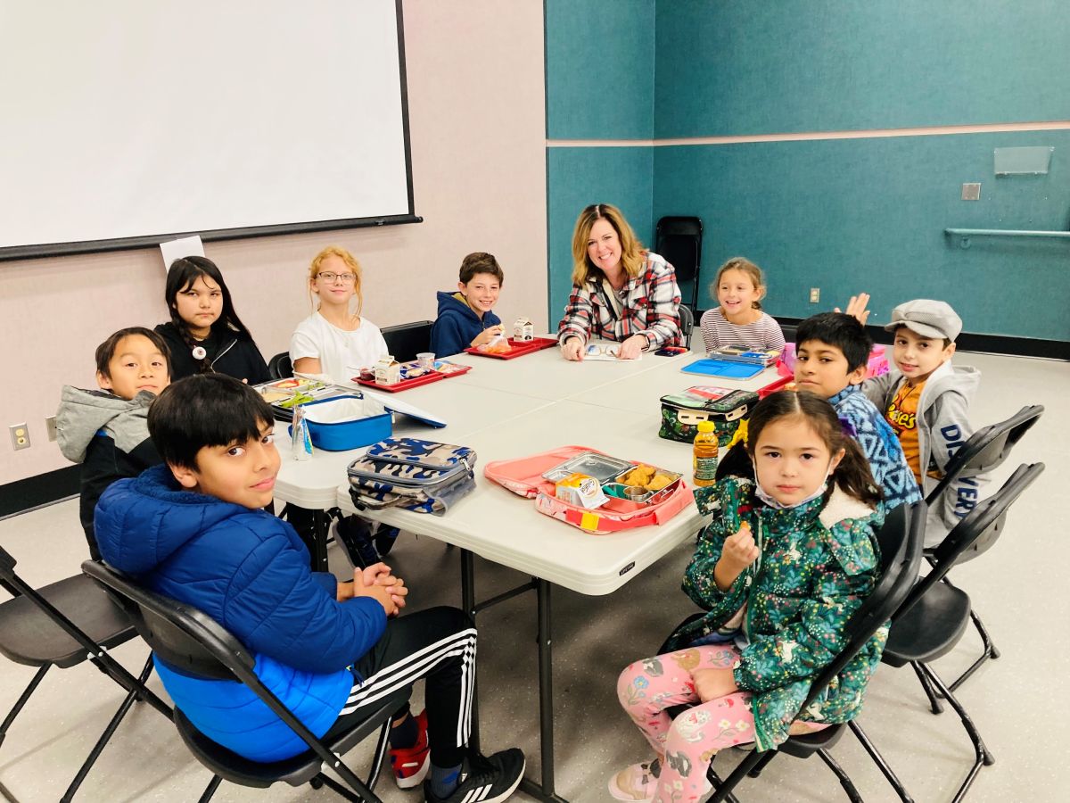 Celebrating an Extraordinary Eagle! | News Article - Discovery Elementary School