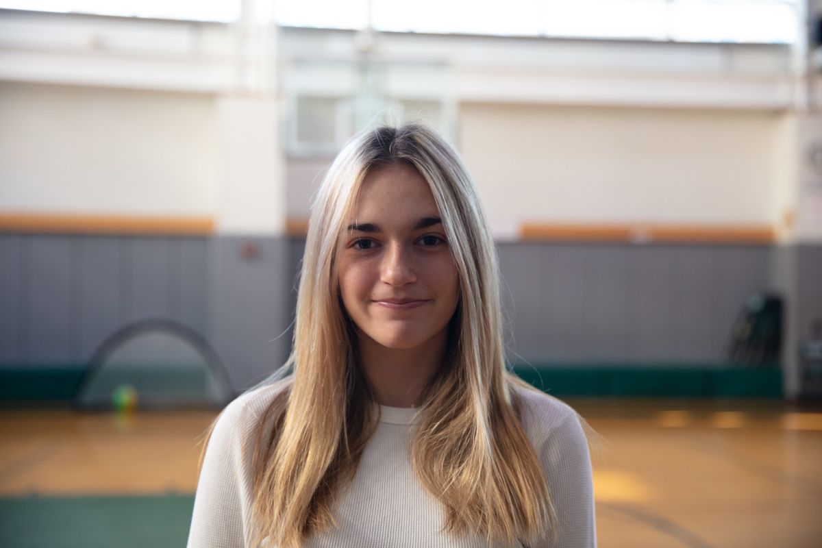 Ella D. '24 - The Player Project | (About) Linked Stories - Calhoun School