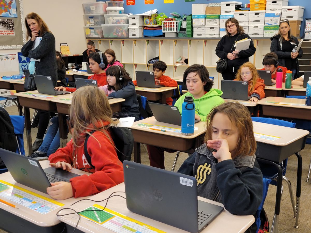 Strategic Plan Review Committee Visits Longview Public Schools | Post ...