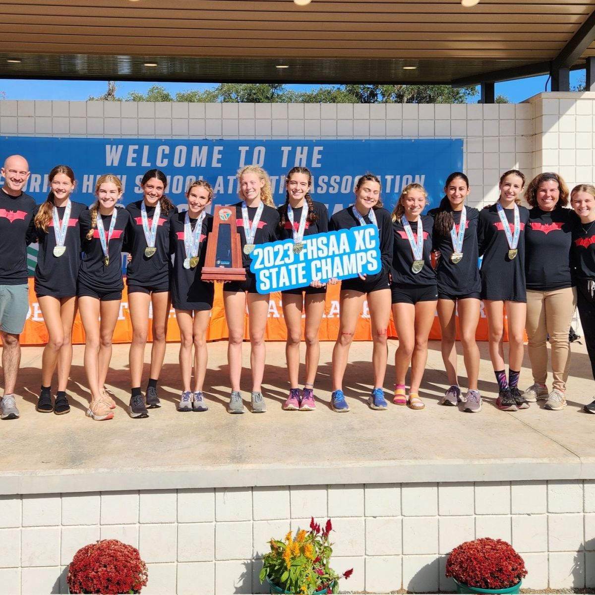 Girls' Cross Country Team Wins FHSAA Class 2A State Title | News Page ...