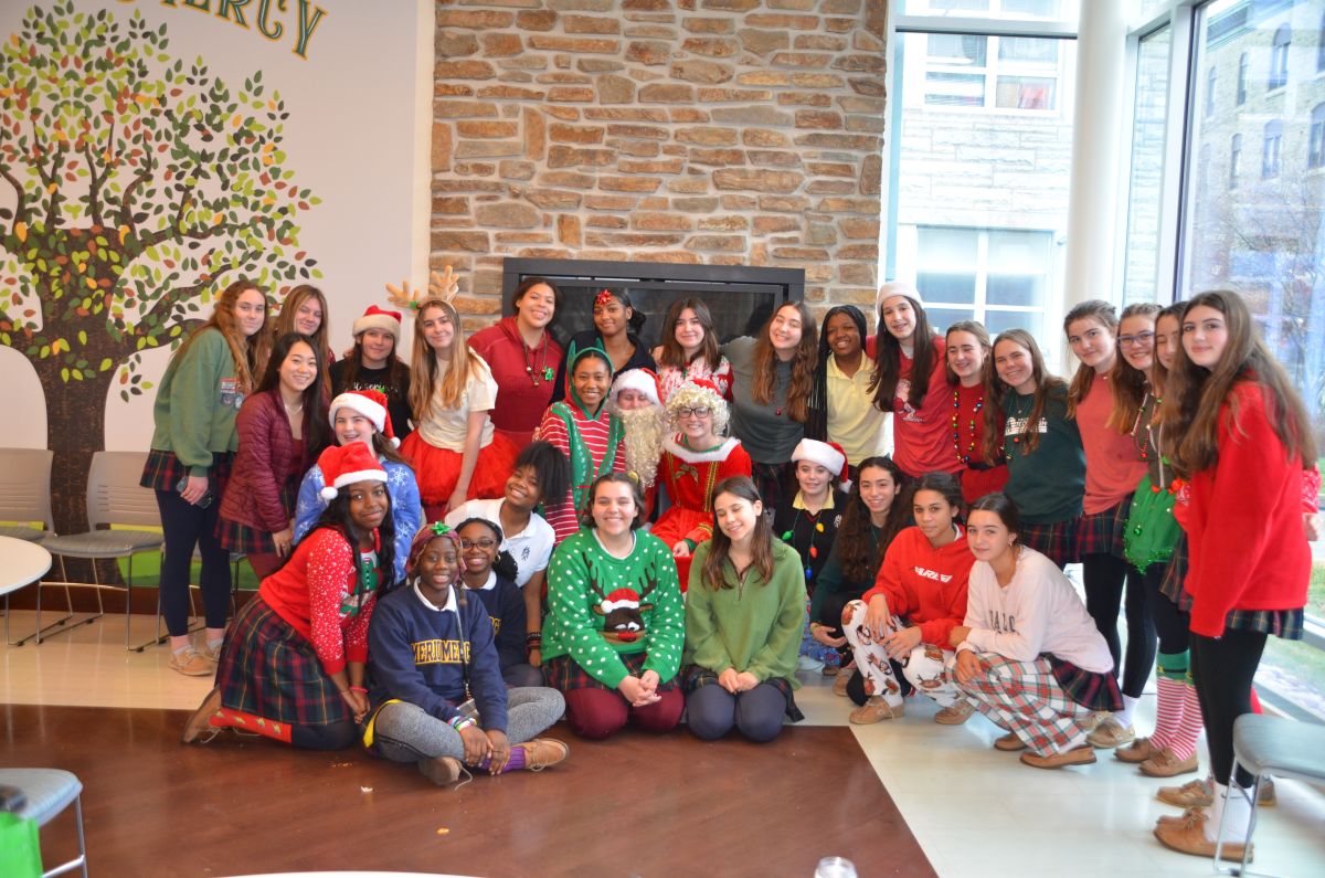 Christmas Gift Ideas for Merion Mercy Girls | Blog