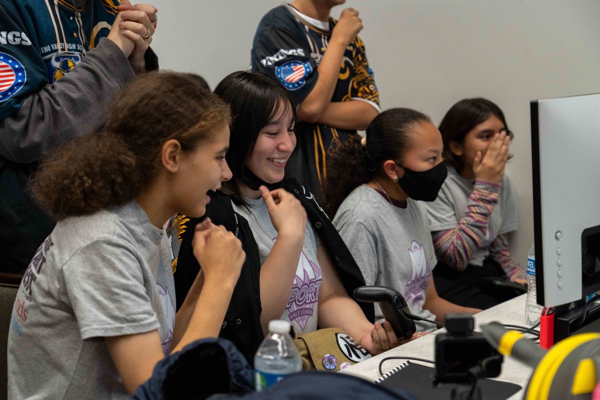 MVUSD hosts first-ever All-Girls Esports tournament in the county ...