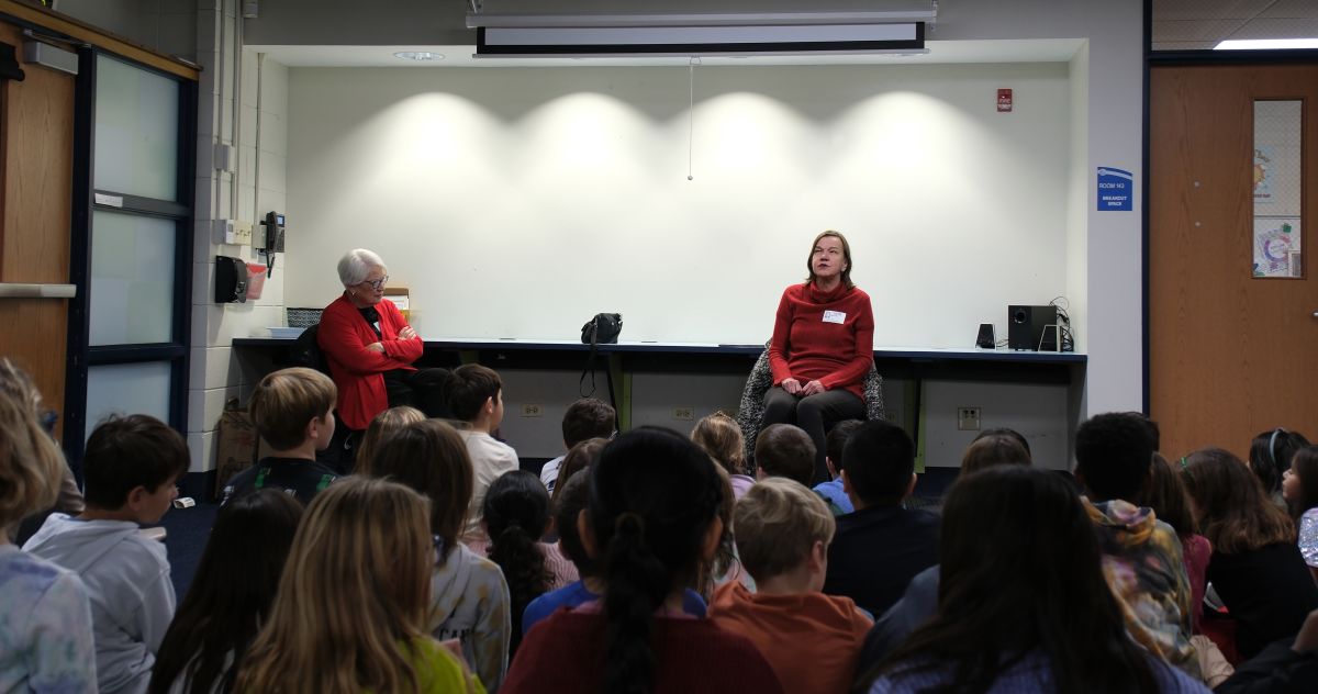 Beth Finke and Her Guide Dog Luna | District News Articles