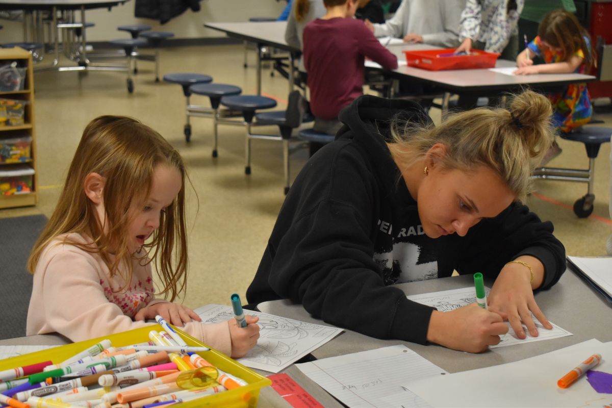 AVID Students Give Back | article