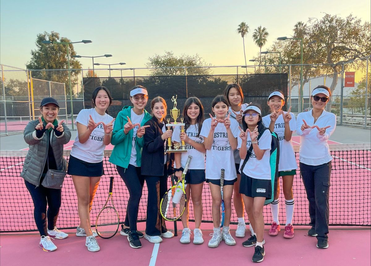Middle School Tennis Wins MSIL Tournament! | News Post