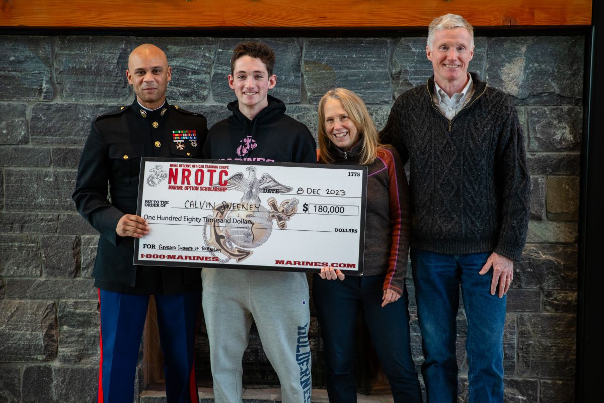 Called to Serve: Calvin Sweeney ’24 Awarded NROTC Scholarship | story