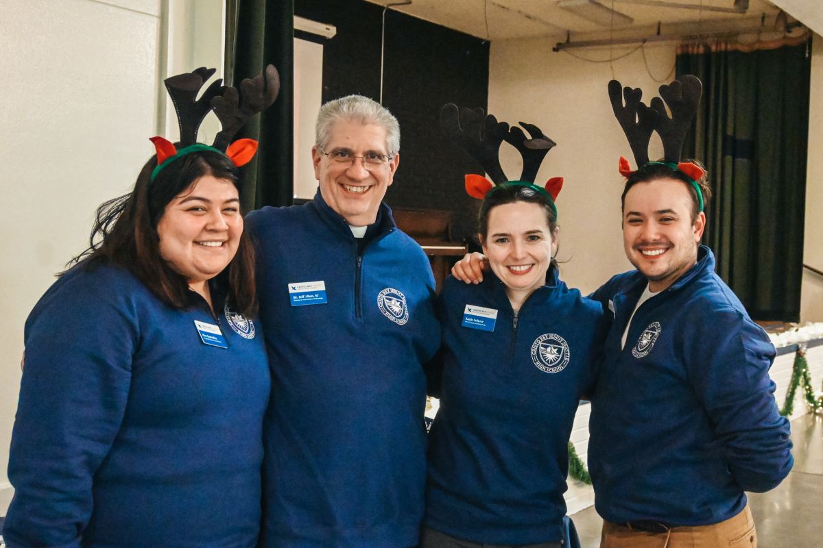 Advent Spirit Alive at CRJS | Post Content