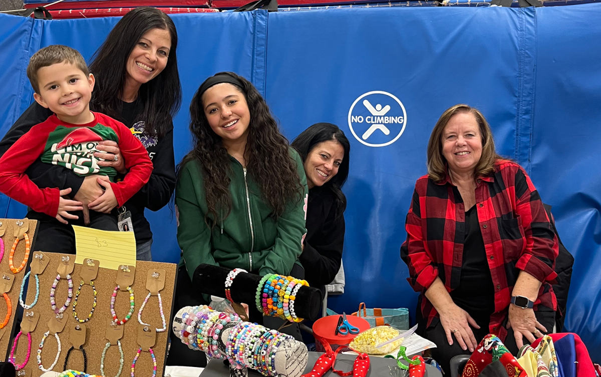 Centennial hosts Holiday Craft Fair for community | News Details