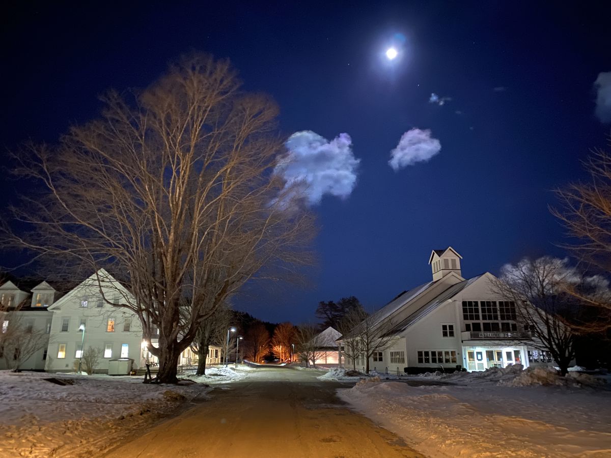 Winter Solstice Reflections: Moving from Darkness to Light | buzz-details