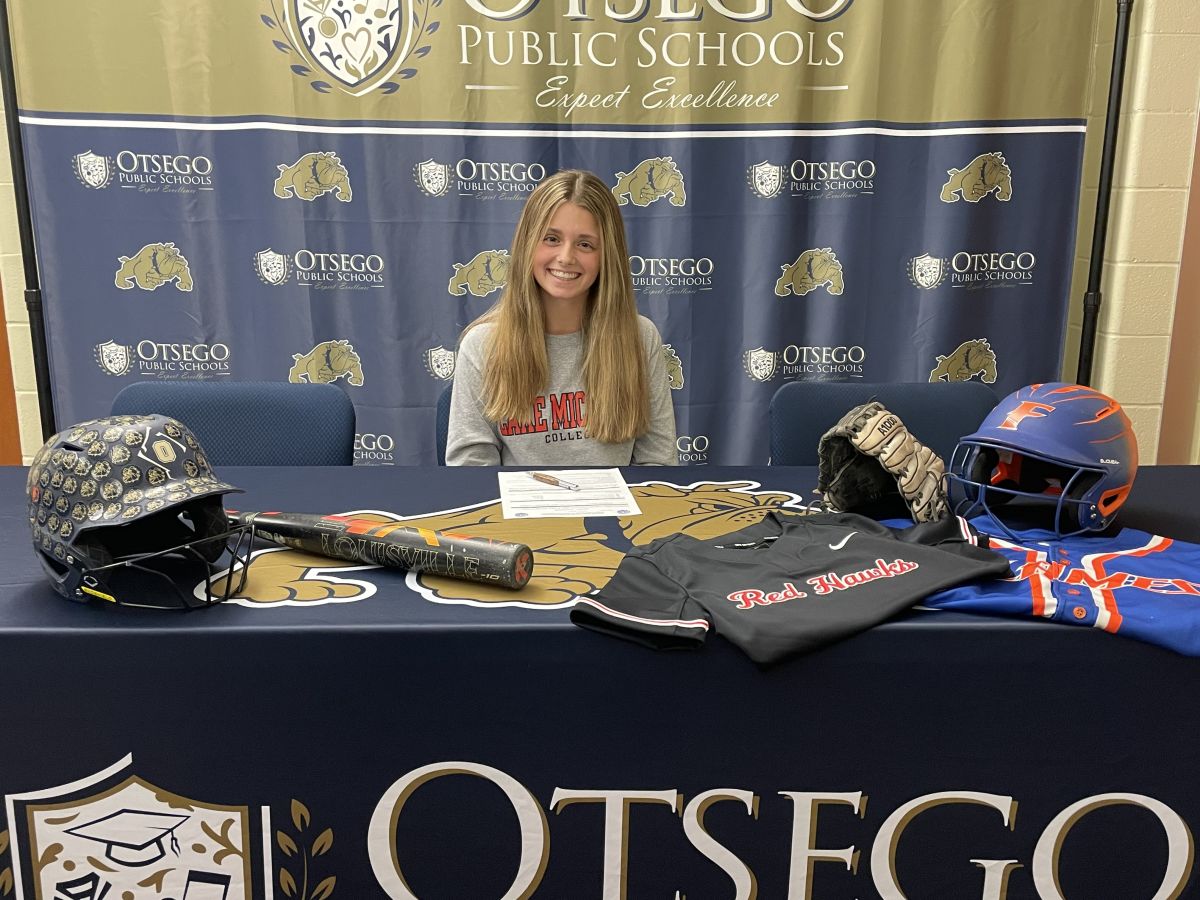 Elkins Continues Softball at LMC | Athletics News and Signings