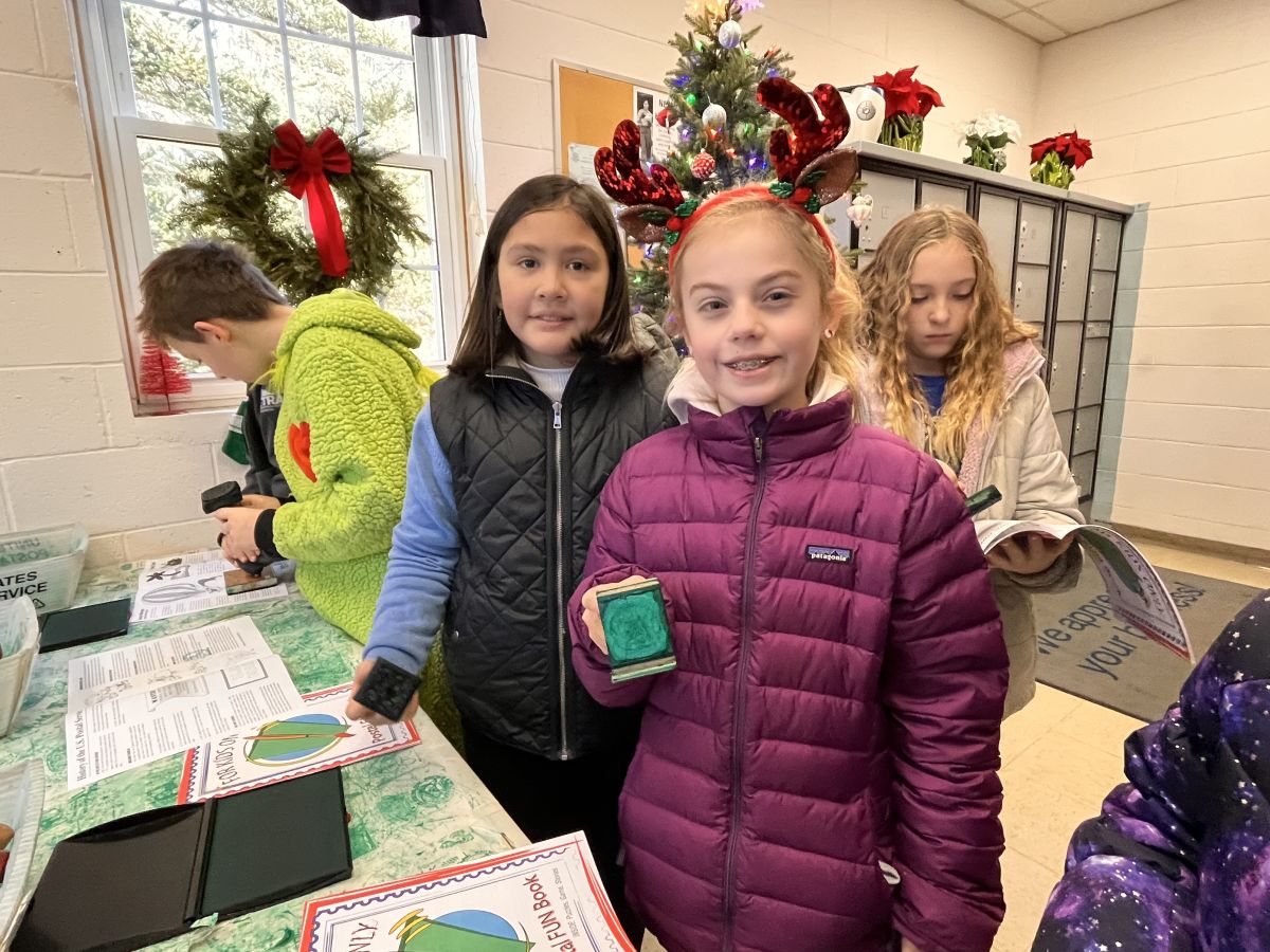 Bethlehem Elementary School Students' Designs Chosen For Christmas ...
