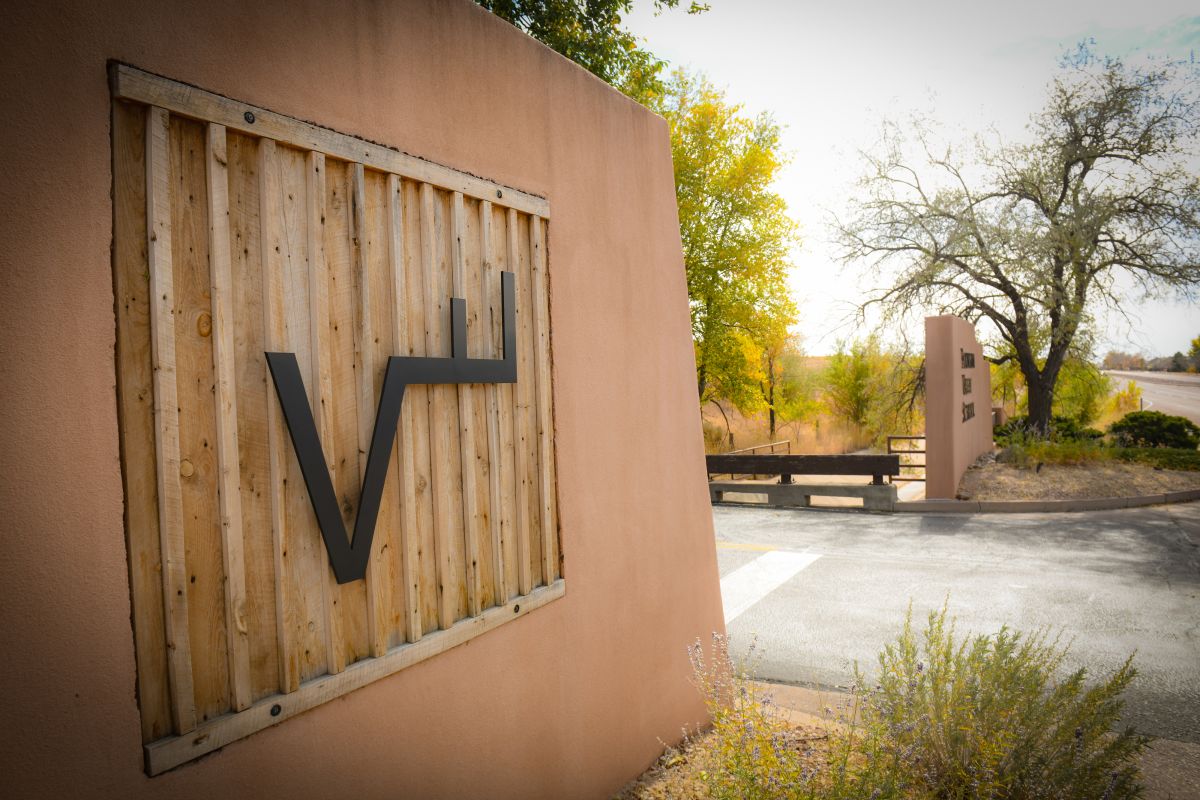 Fountain Valley School | Contact FVS