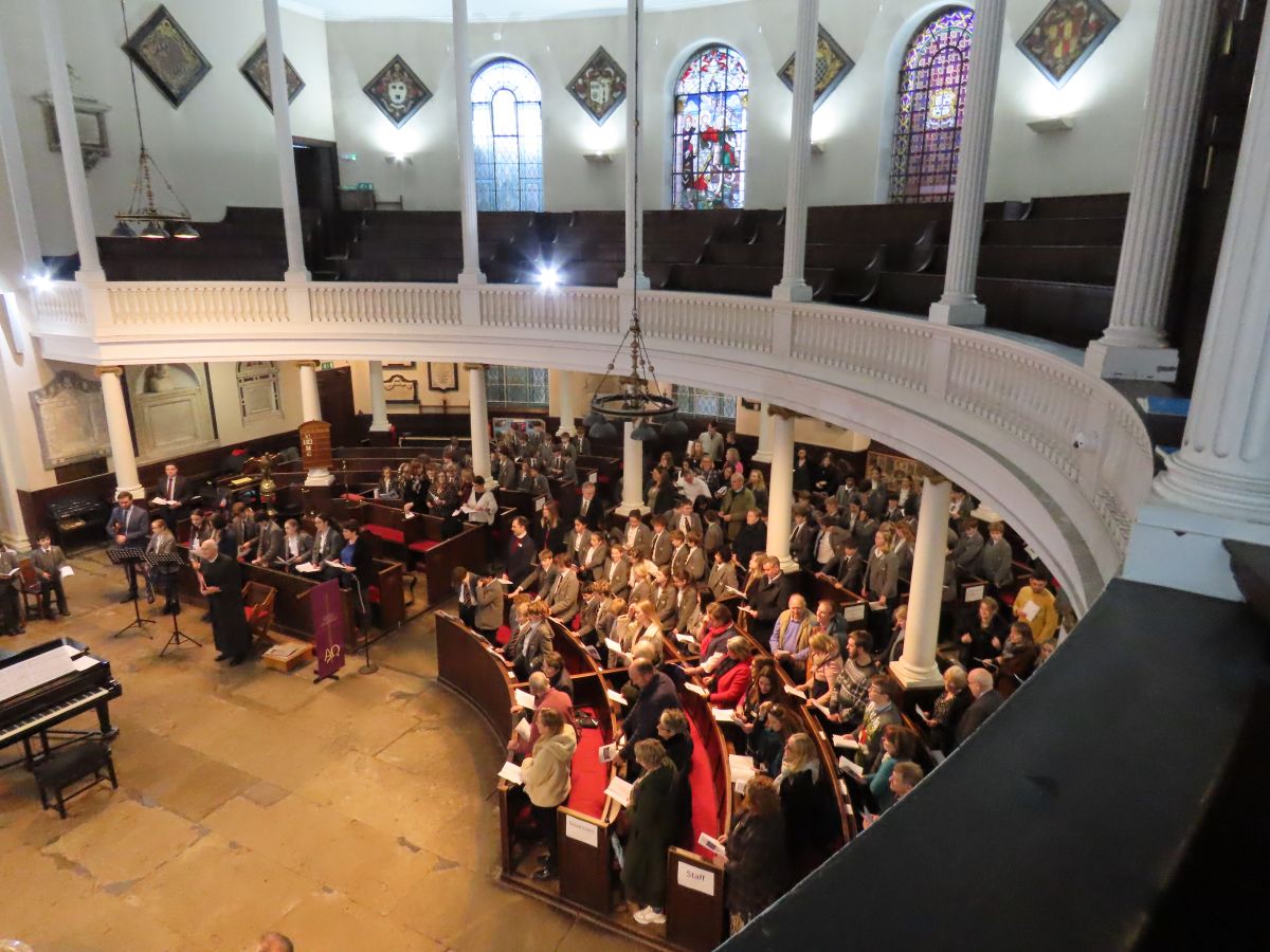 Prestfelde celebrates Christmas in St. Chad's Church | News Details