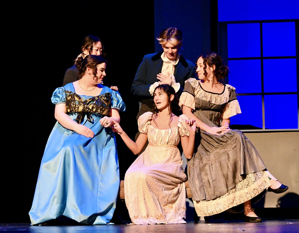 Upper School fall play earns 14 Hennepin Theatre Trust Spotlight Awards ...