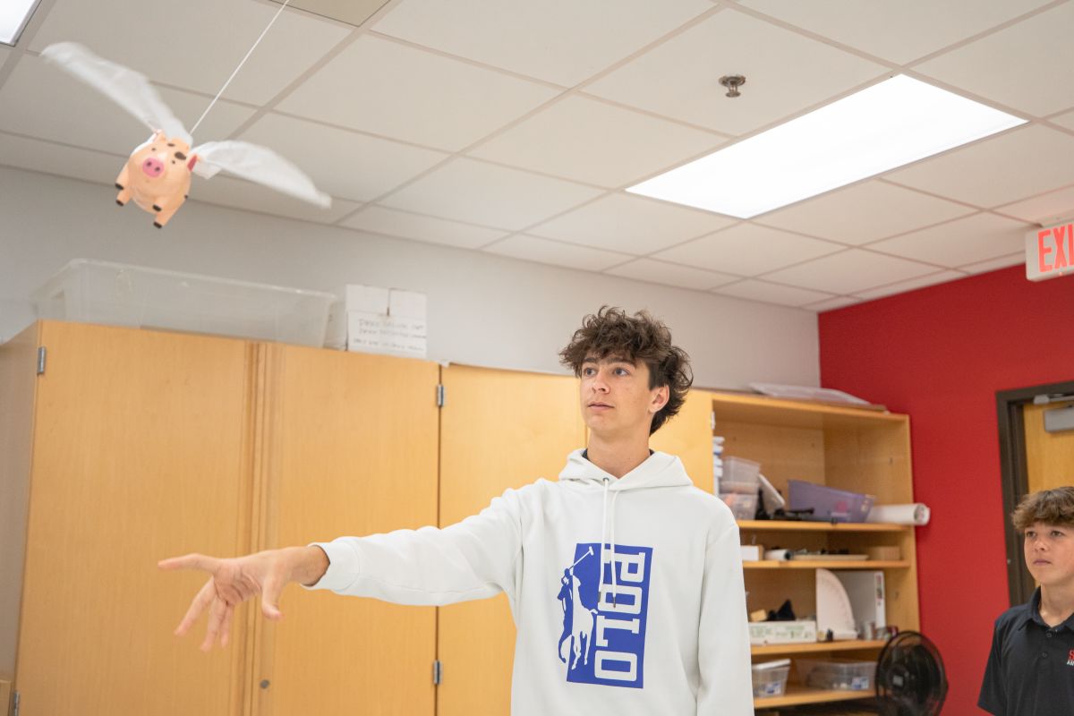 Flying Pigs Physics Lab | Scots in Action story