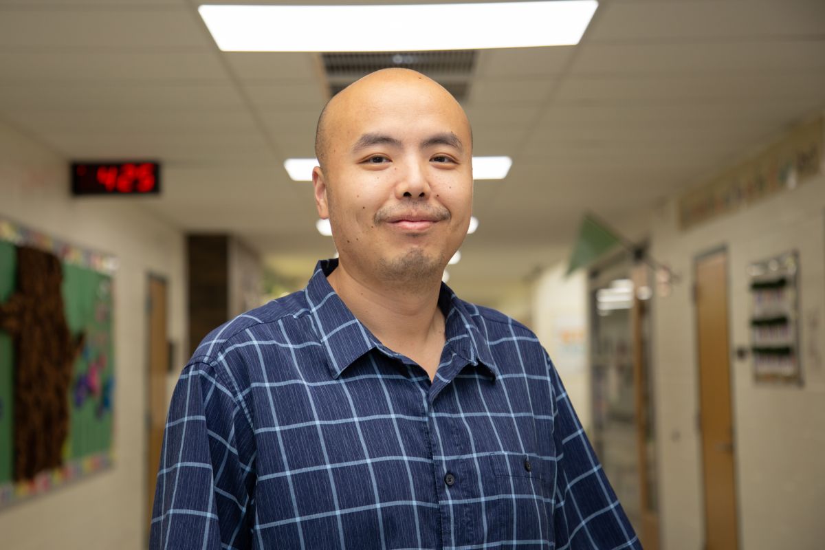 Chong Lor named Rogers Middle School Teacher of the Year | News Item ...
