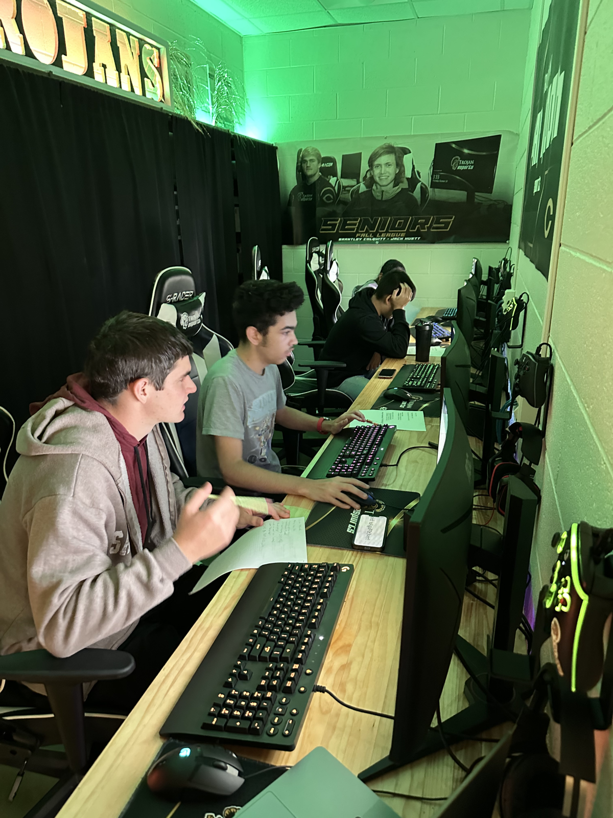 CHS CyberPatriot team secures spot in national competition | Featured News