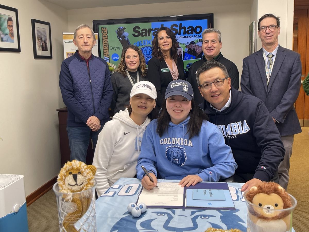 Sarah Shao ’24 Signs Commitment Letter to Columbia University | News Posts