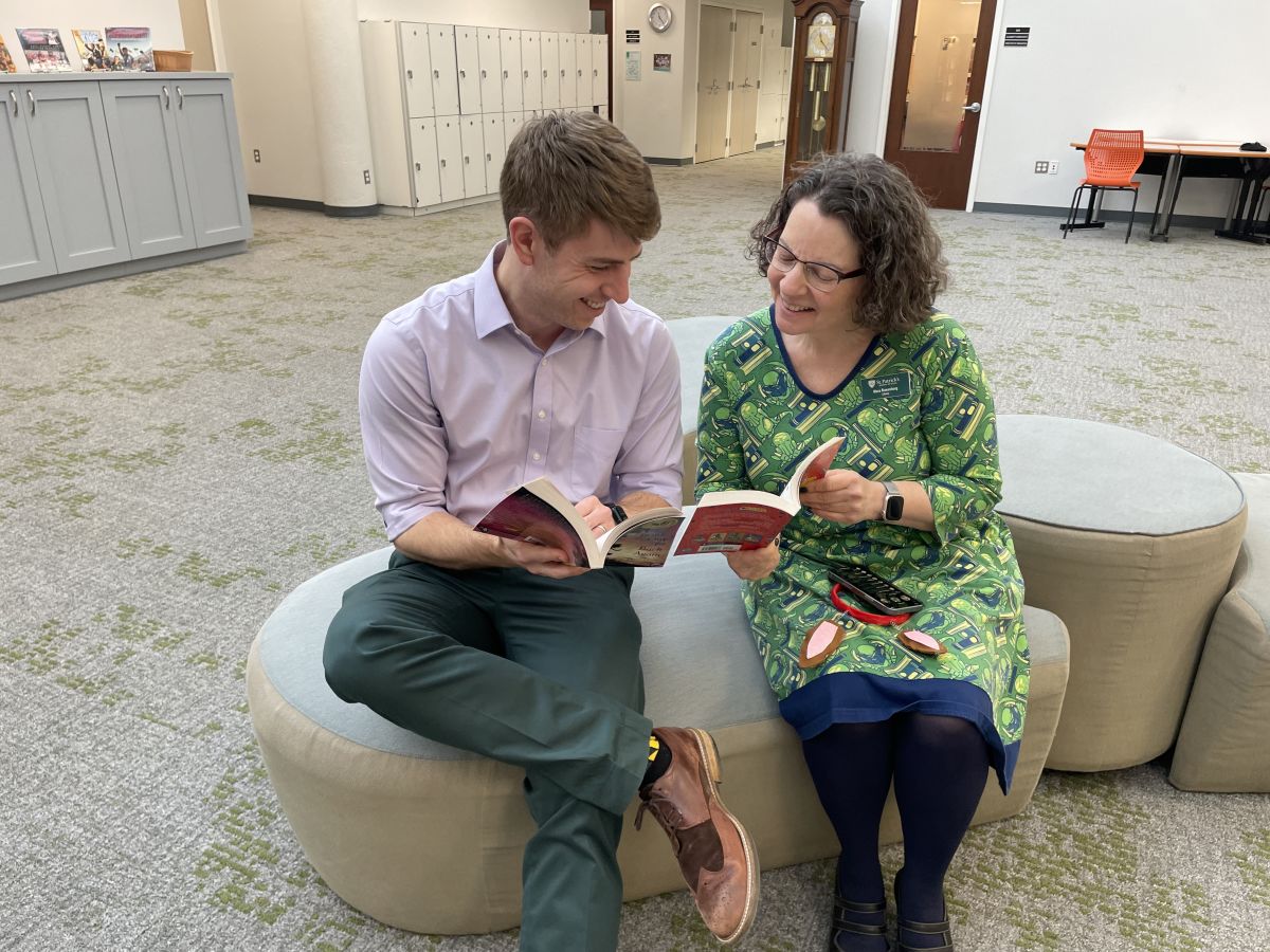 Winter Faculty Literacy Book Club Begins | News Story