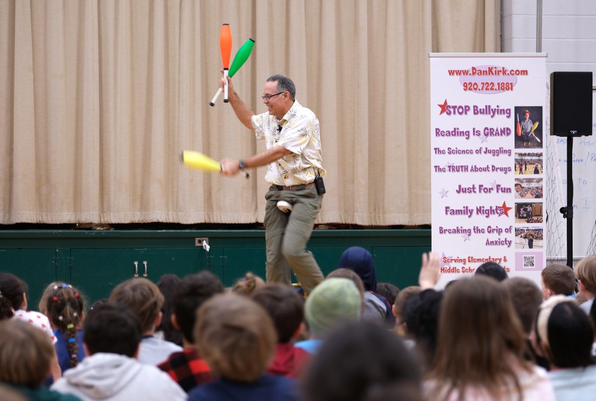 The Juggler with the Yellow Shoes | Iroquois News