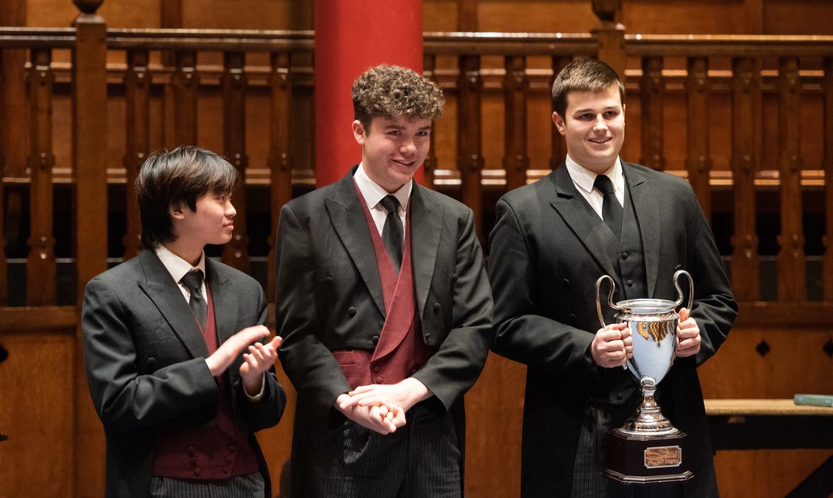 Prizes for Singing | News/Event Article