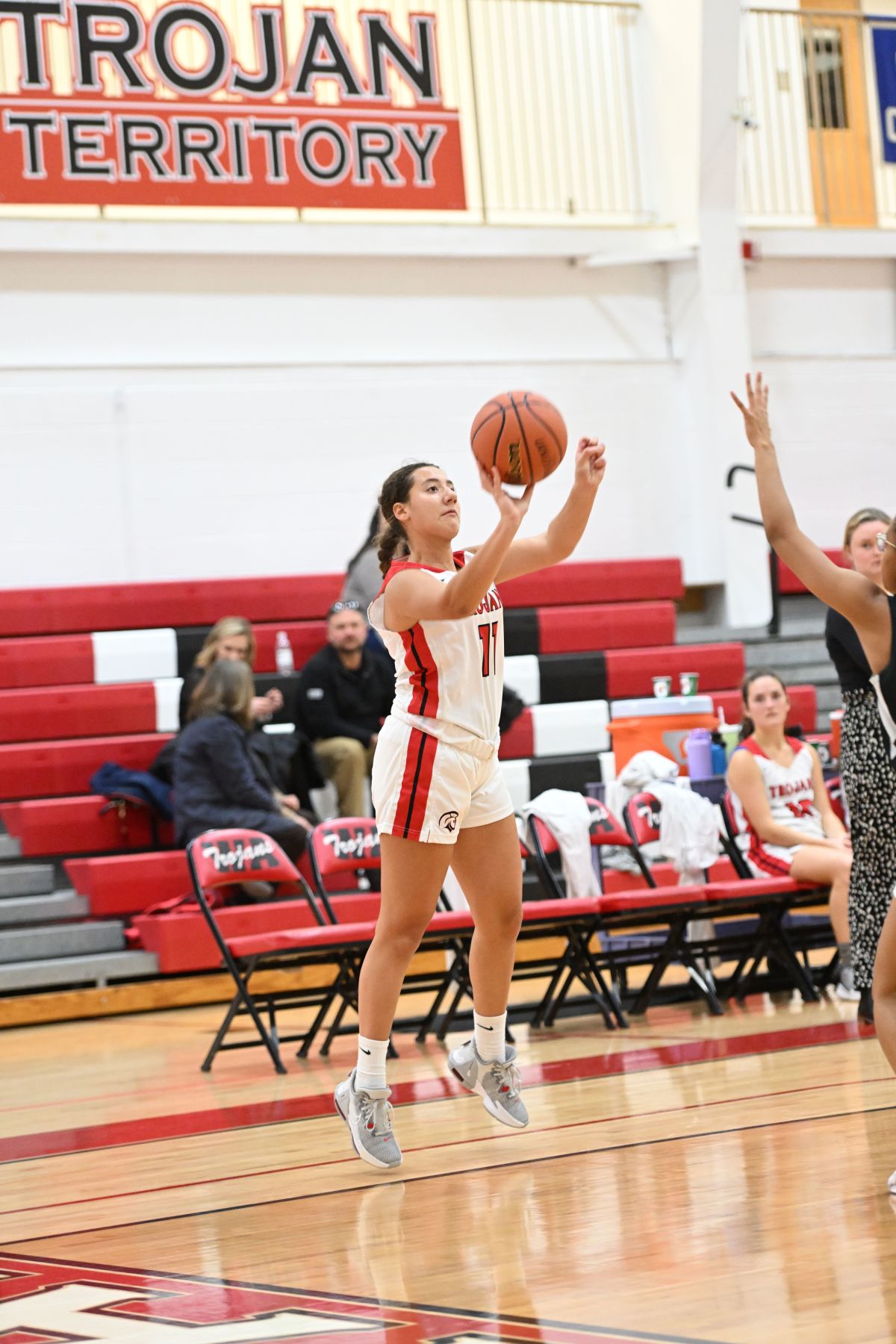 Athlete of the Week 1/29 -2/03: Arianna Kokolis | News Detail Page