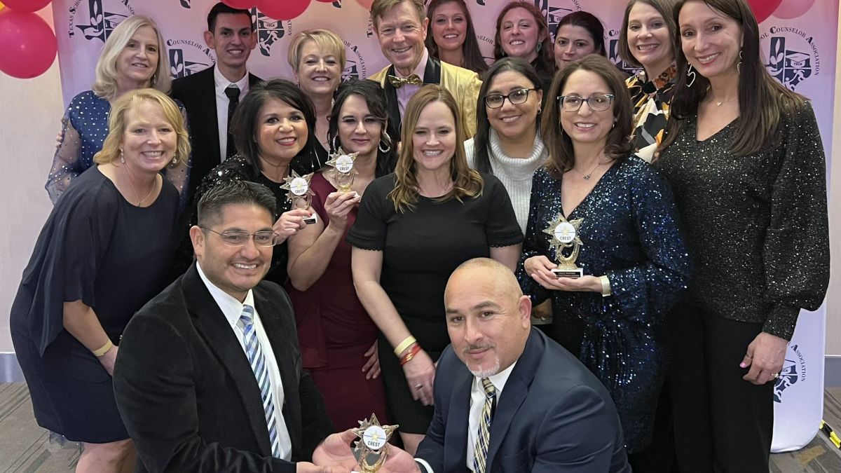 Five SAISD Counseling Departments Receive CREST Award for Excellence in Counseling | News Item