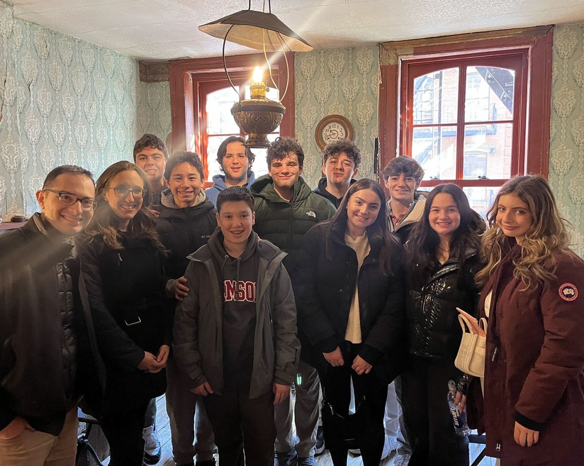 Jewish Affinity Group Visits The Tenement Museum in NYC | Morristown ...