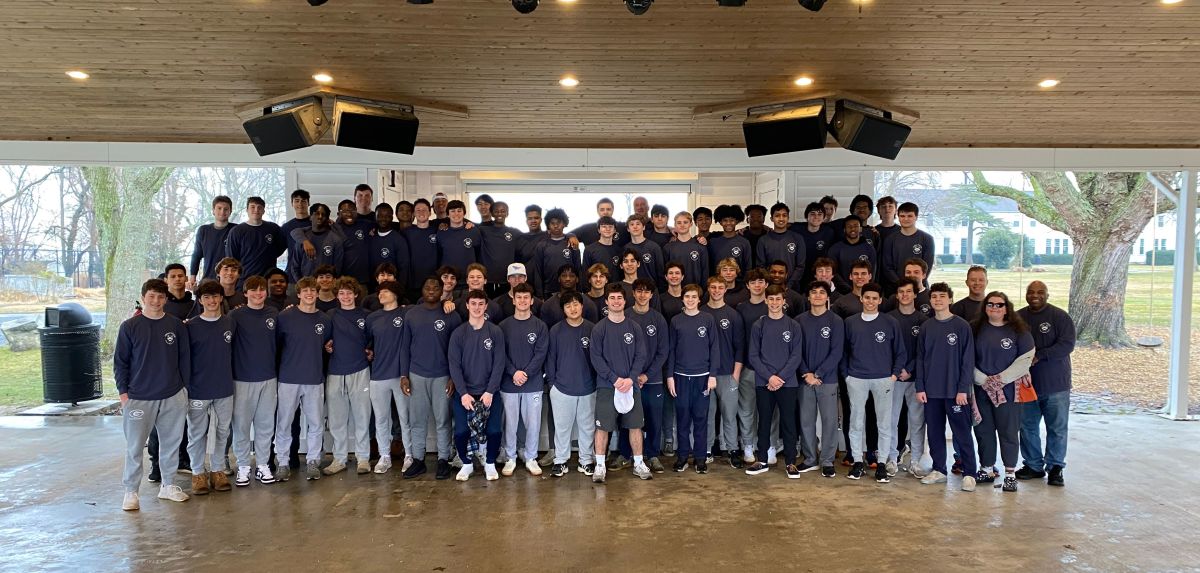 FOCUS Bible Study Attends Weekend Retreat | News and Events | Gilman School