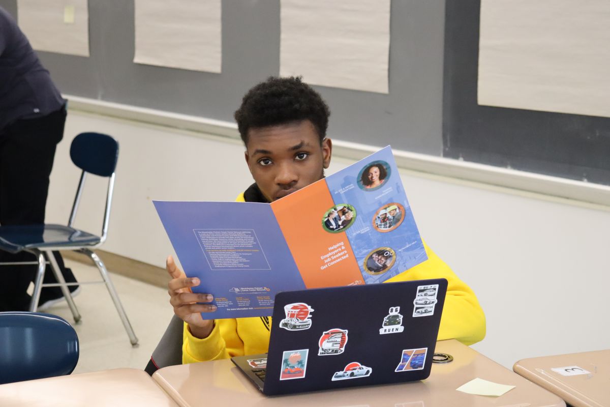 MVHS students participate in work-based learning tax preparation ...