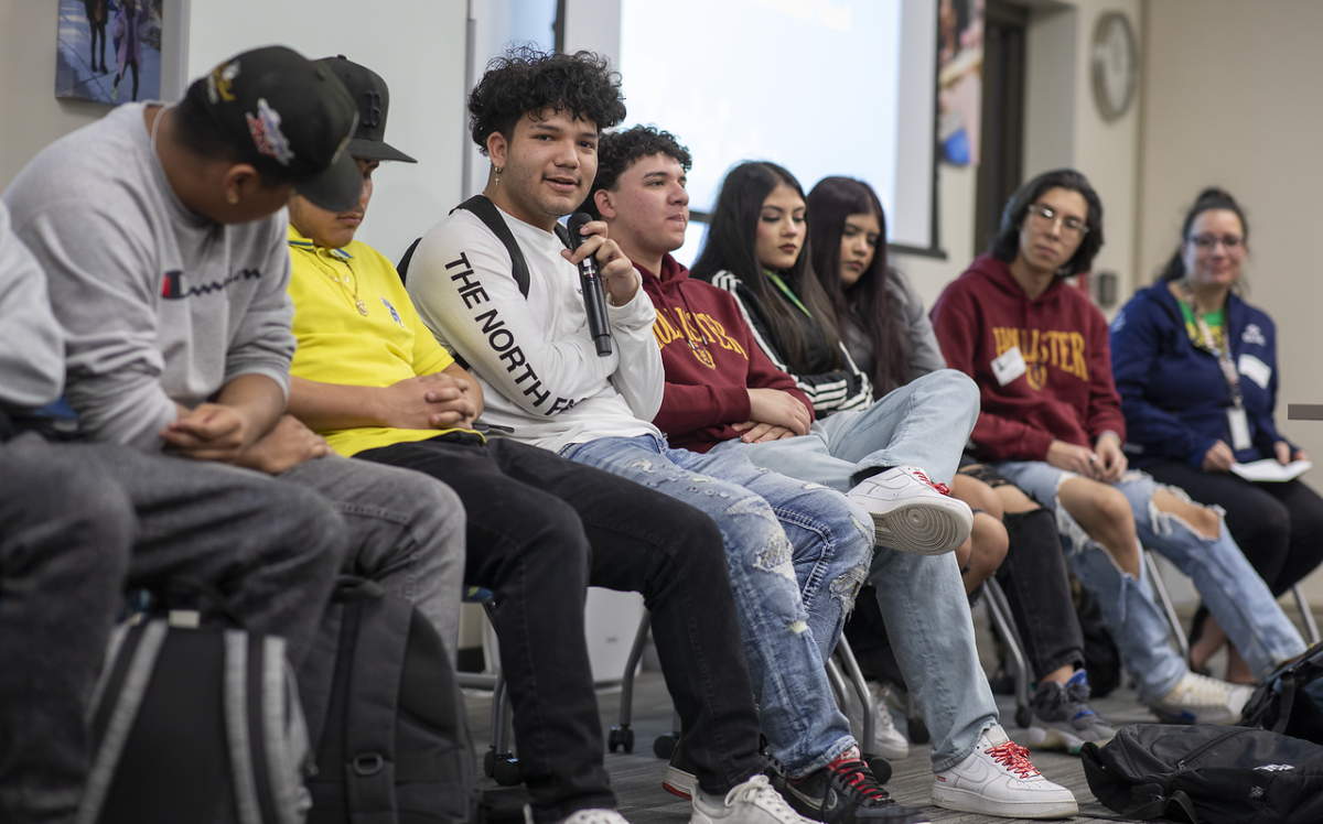 El BVSD recibe al Departamento de Educación de Colorado y a compañeros ...
