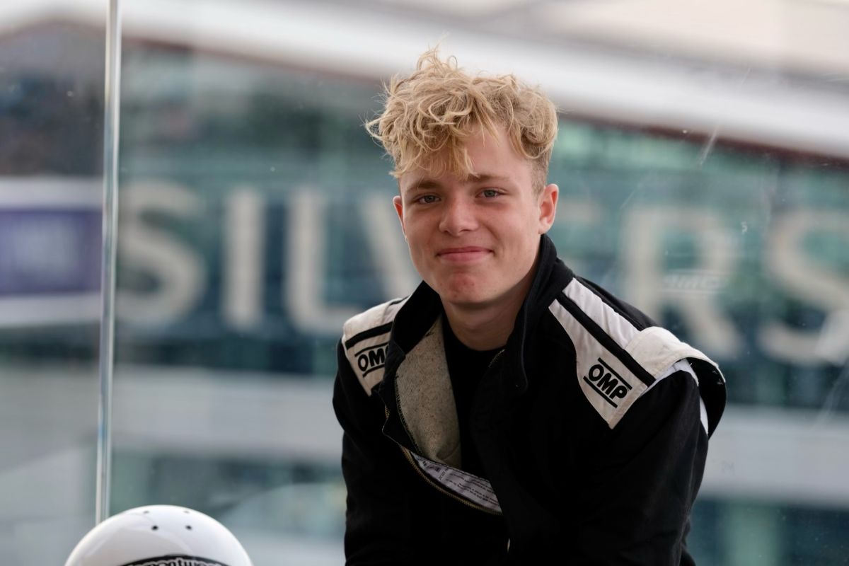 Sixth Form Racing Driver wins career-launching Industry Scholarship | Post