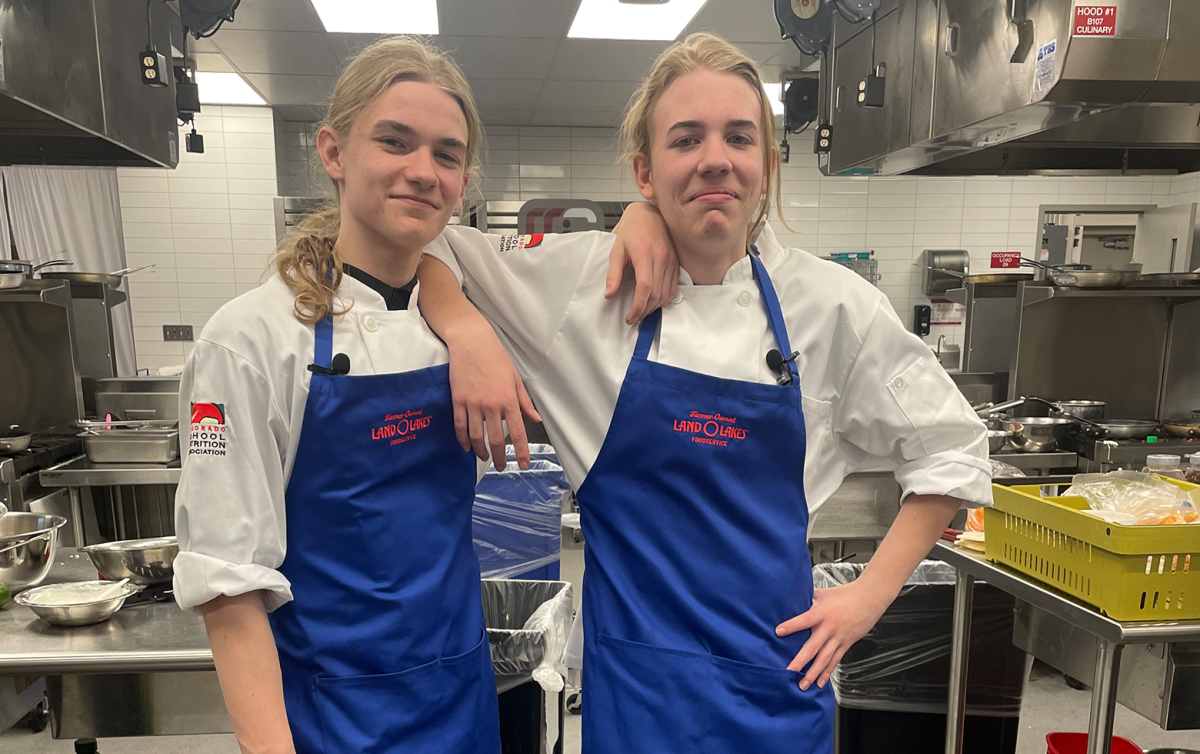 Students represent district in cooking competition | News Details