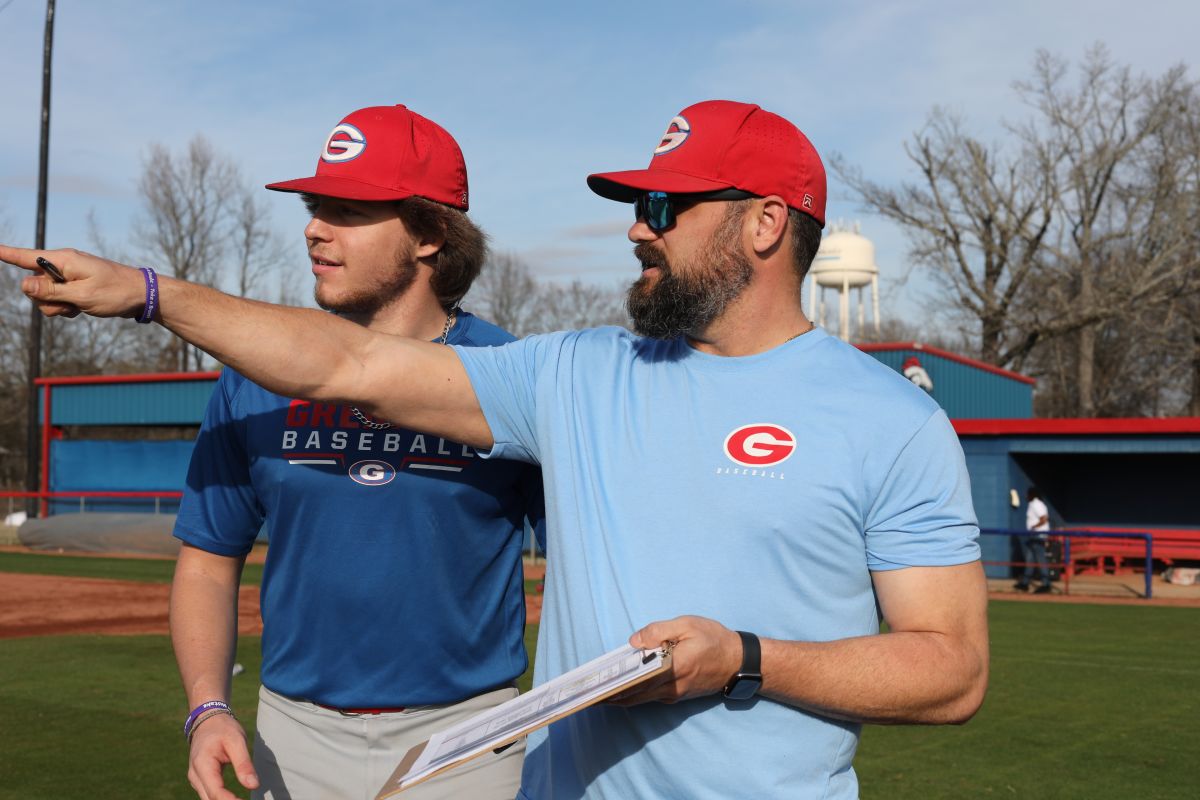 Promising First Season for New GHS Baseball Coach | News Details