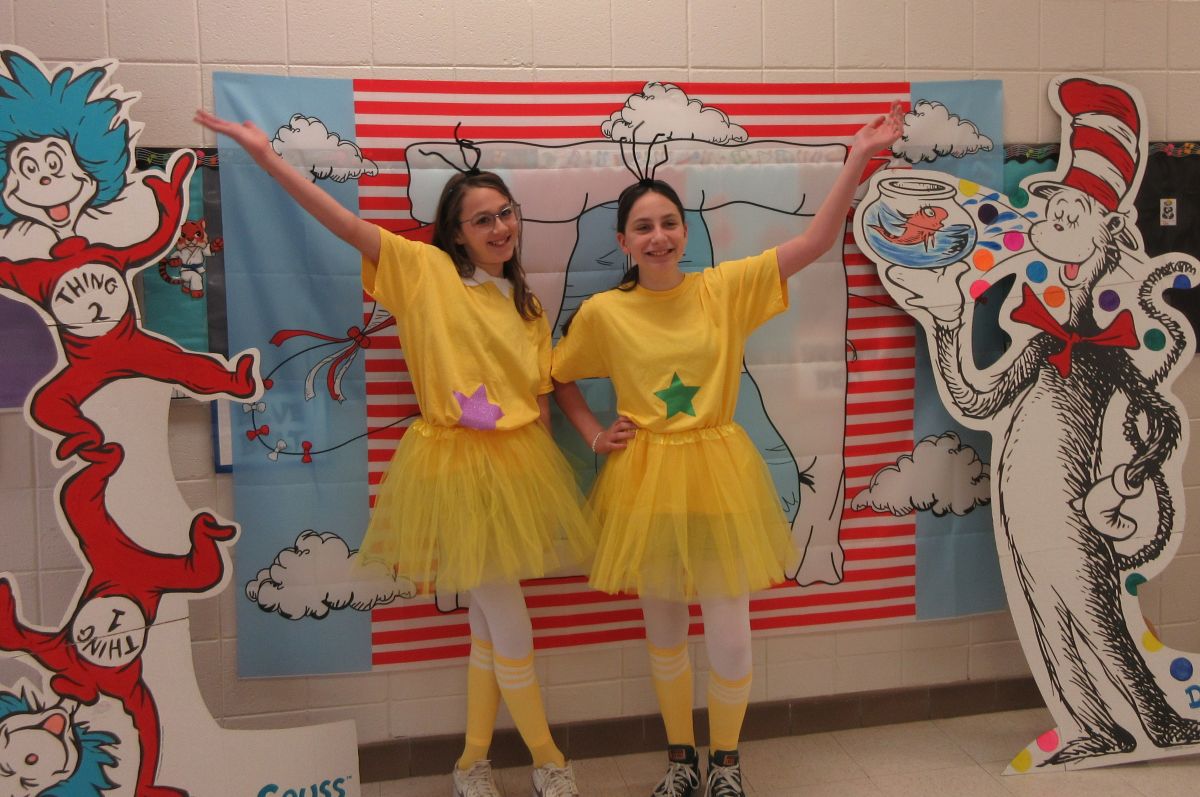 23/24 Read Across America - Dr. Seuss' Day | Board Post Page