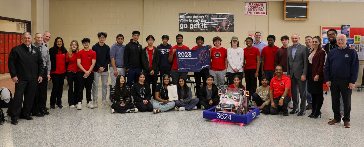 Half Hollow Hills FRC Robotics Team 3624 Visited By Optimum | News Post