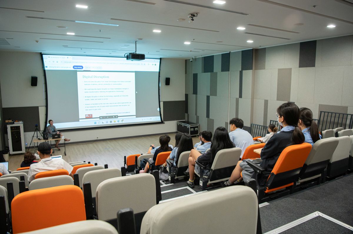 UWE Lecture Series | Digital Marketing | University of Cambridge Talk ...