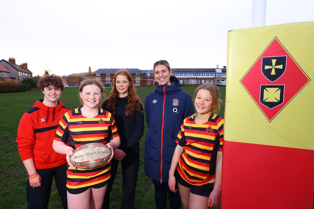 North East Rugby Icon leads inspiring session for female rugby players ...