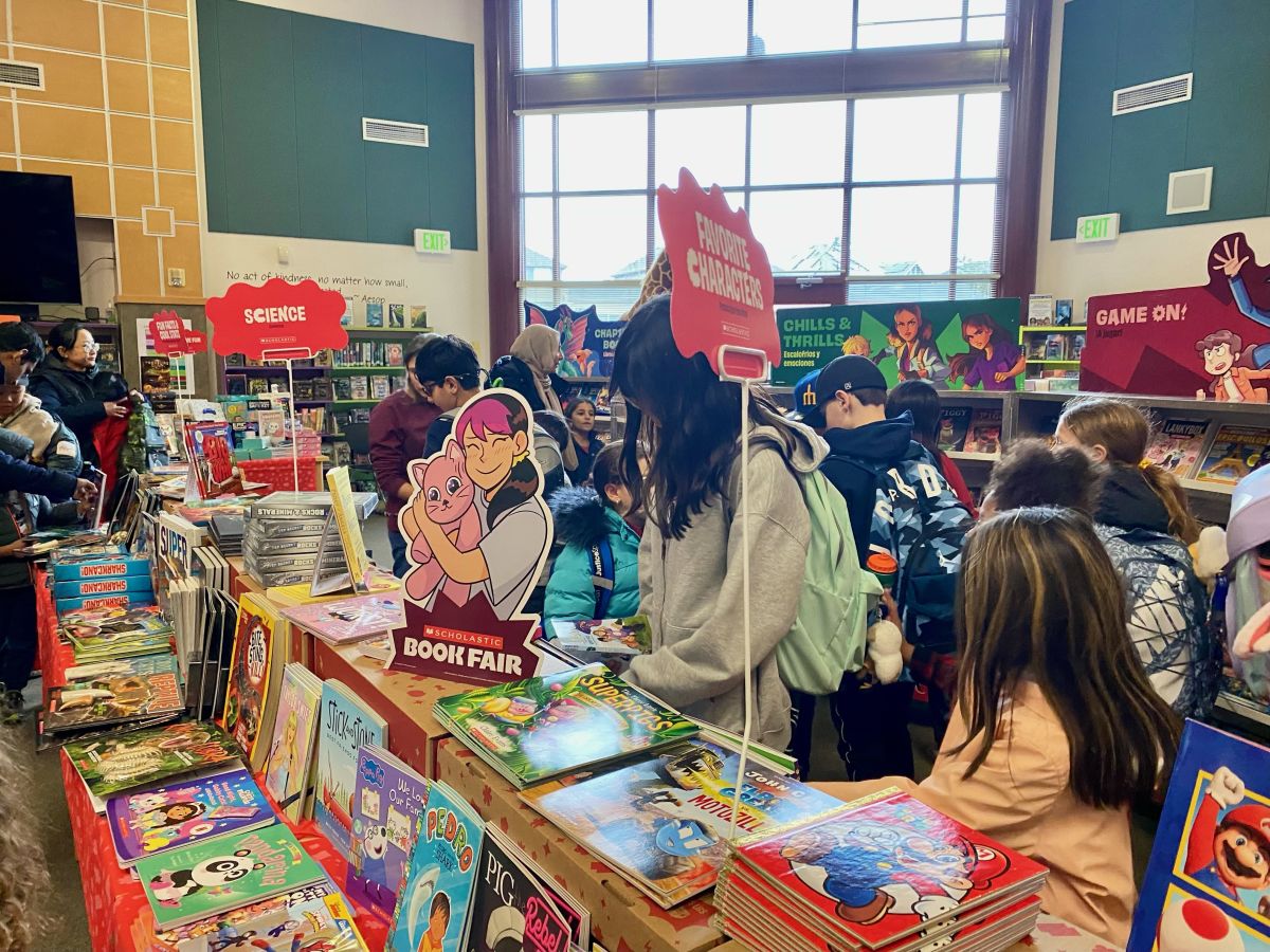 Read Across America | News Article - Cascade Ridge Elementary School