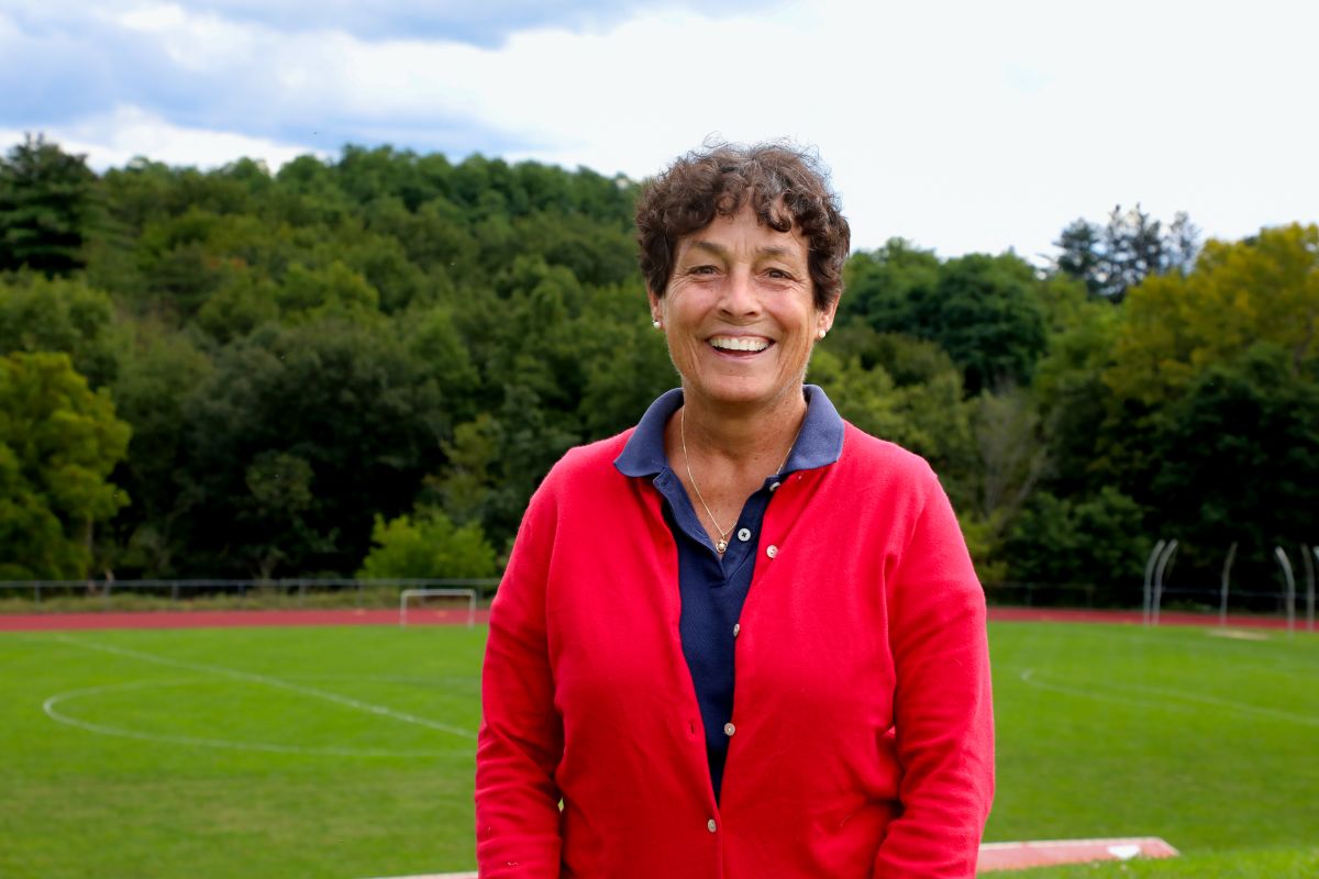 Liz Parry: 40 Years of Passion | News Details