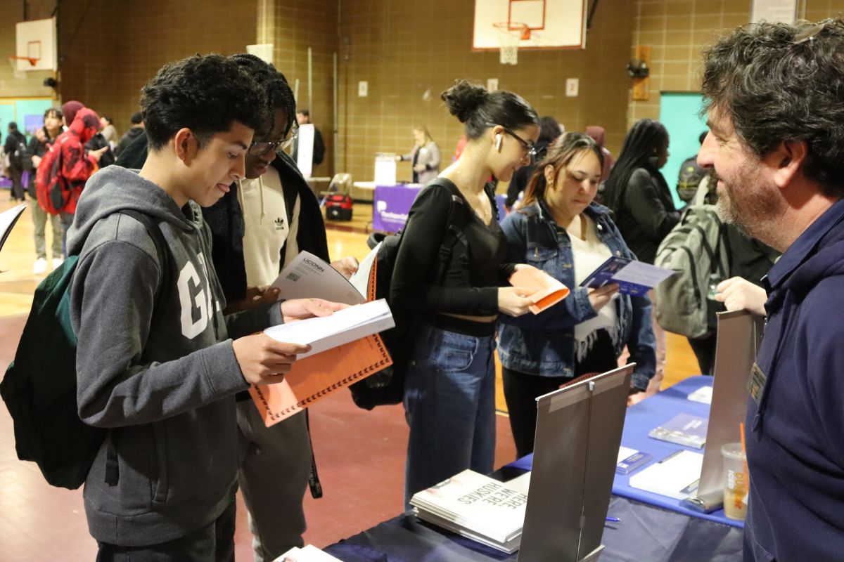Mount Vernon STEAM Academy holds spring college fair | News Details ...
