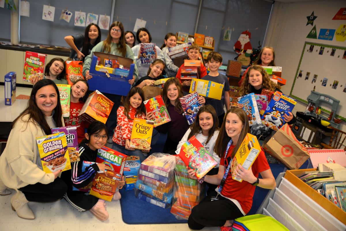 VIDEO: Ledgeview Elementary Students Collect Cereal Boxes for Clarence ...