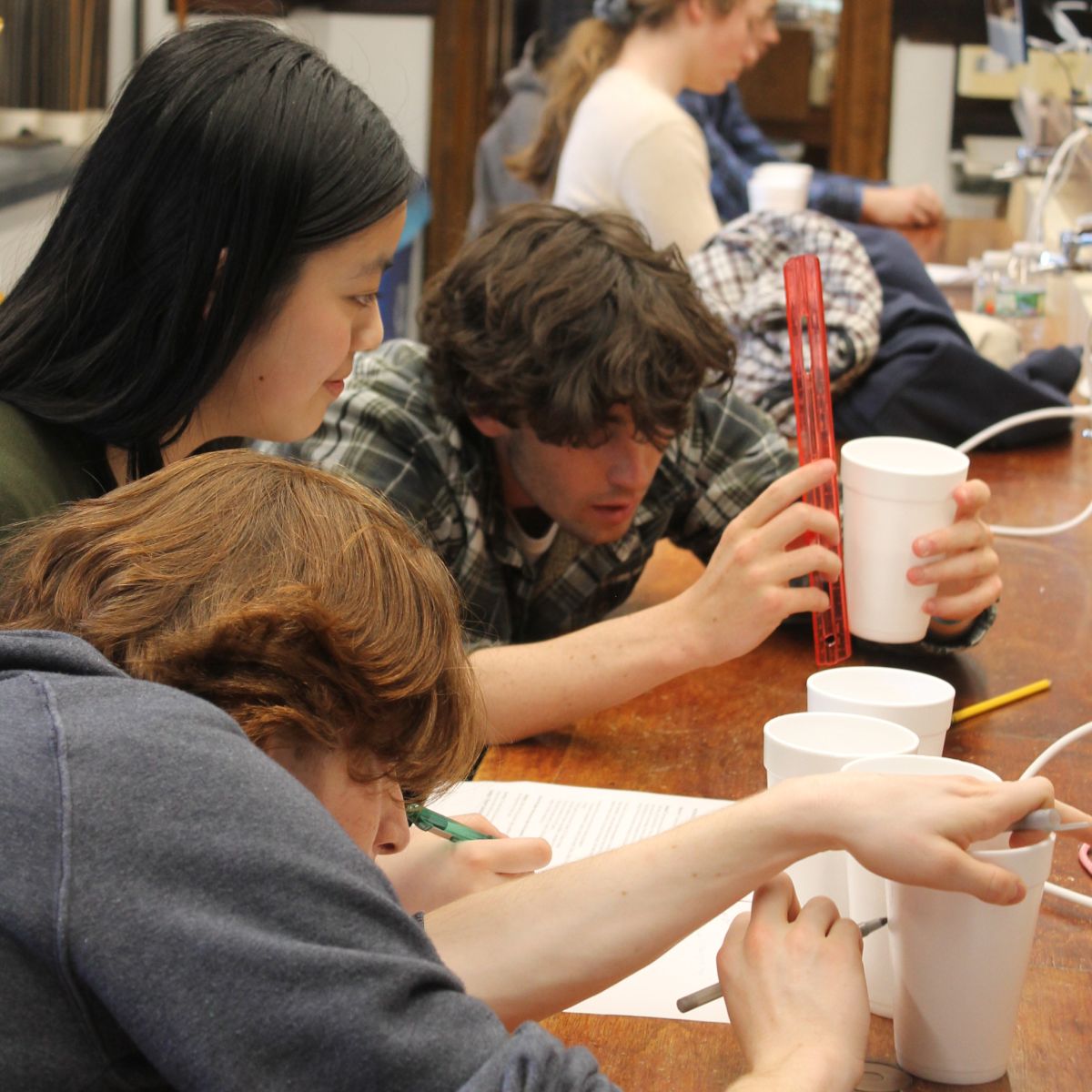 Hotchkiss Teams Earn Awards at Yale Physics Olympics | Hotchkiss News