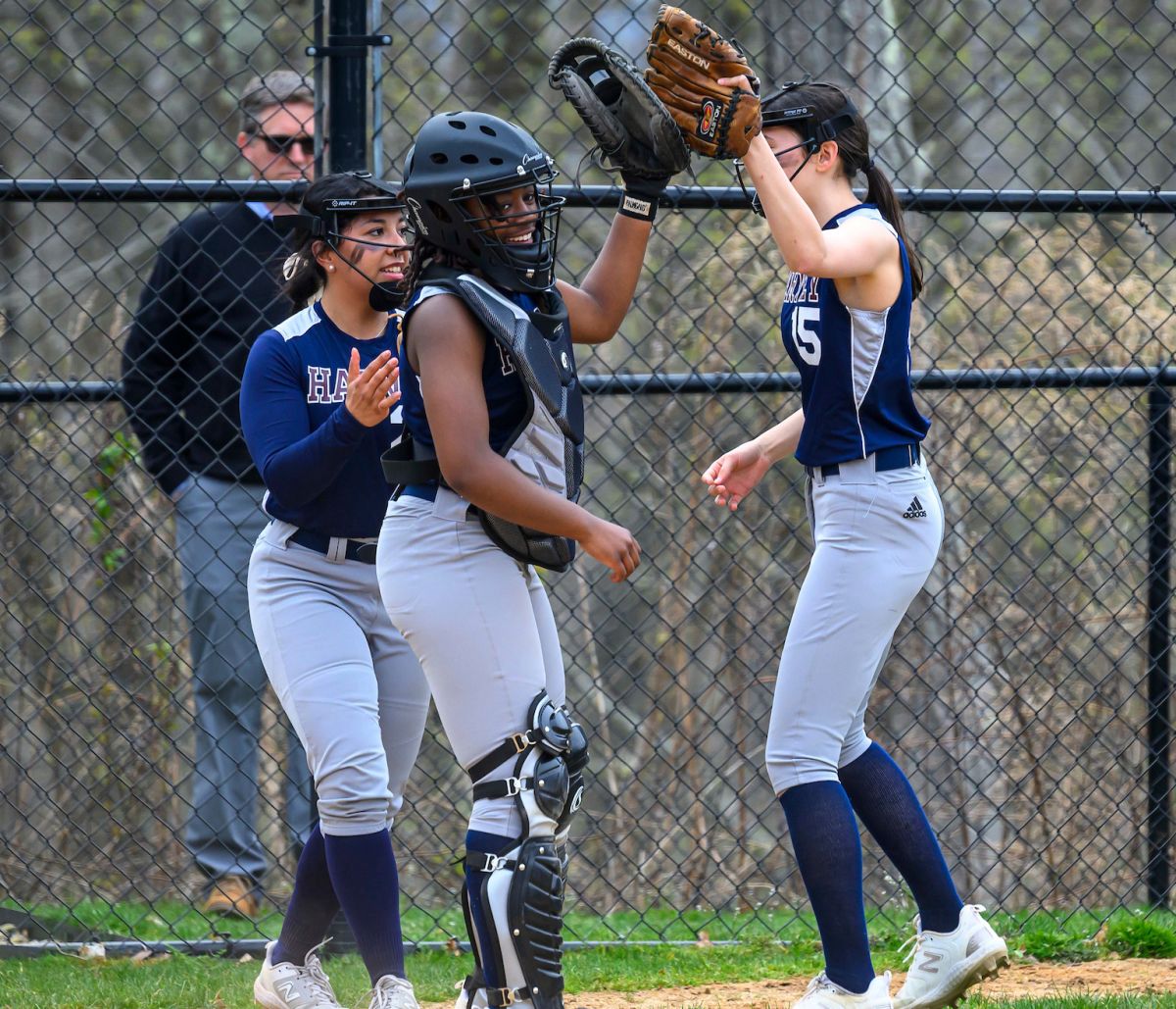 Softball Wins a Wild One | Sports Reports