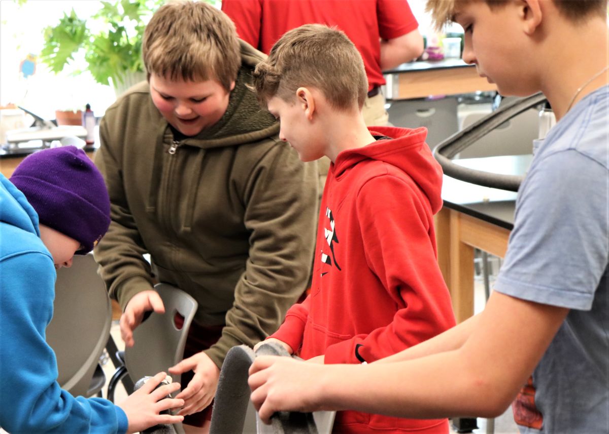 RPI Students engage Middle School Students in Science and Engineering ...