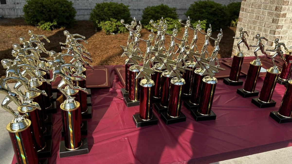 Isle of Hope K-8 School Hosts Sports Block Party | News Landing Page