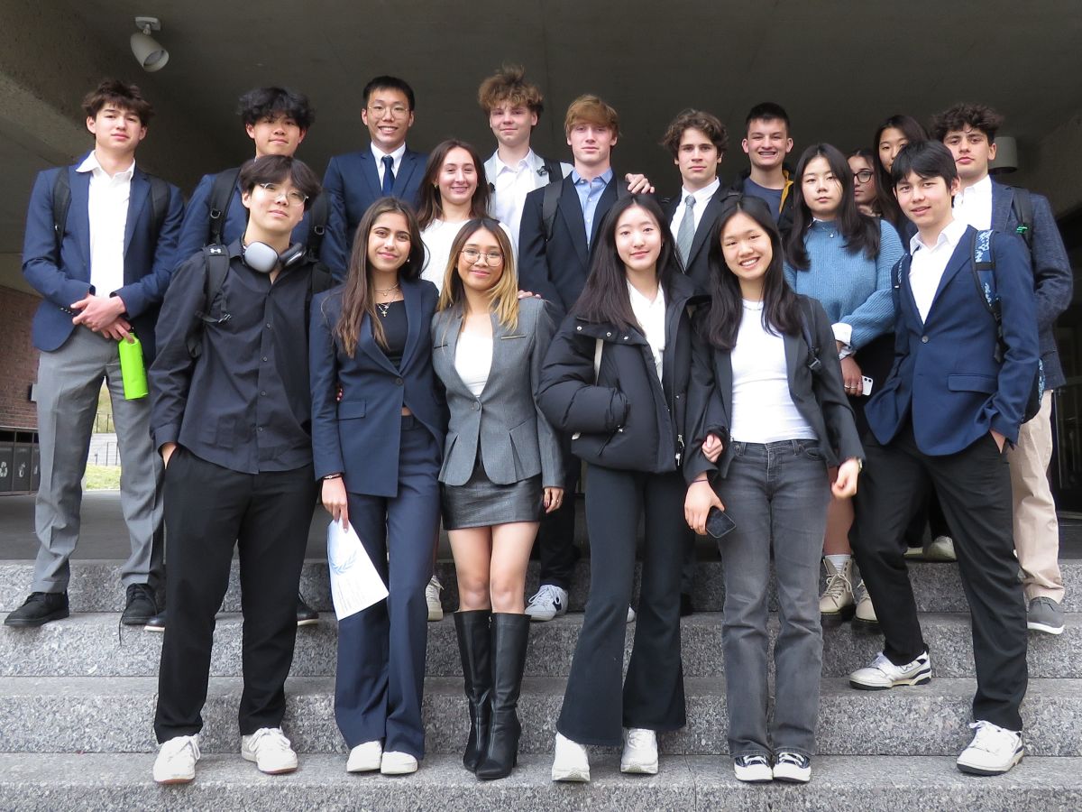 Model UN Team Competes at Conference | News Story
