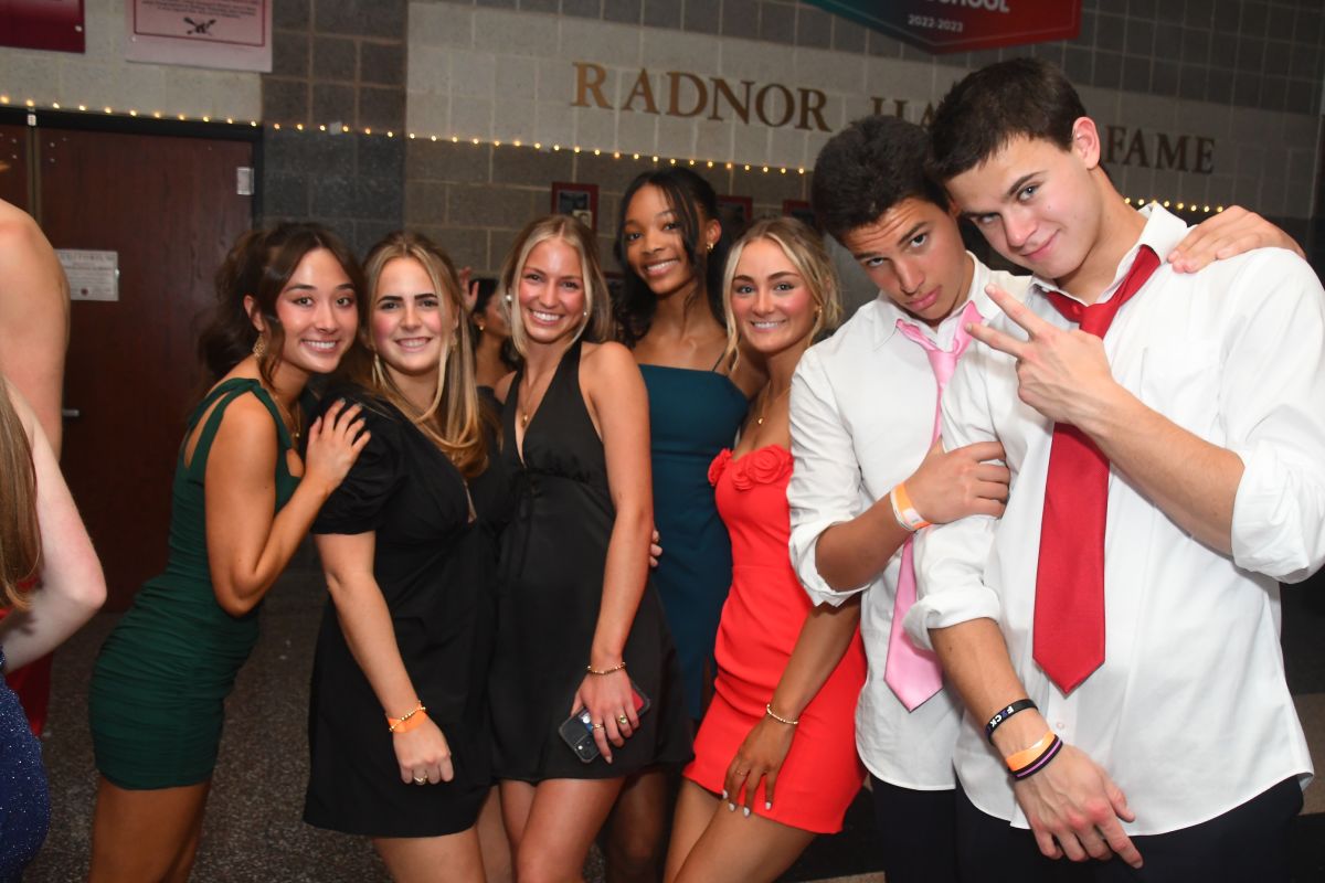 PHOTOS: RHS Junior Prom | RHS News Default Board Post Page - Radnor ...