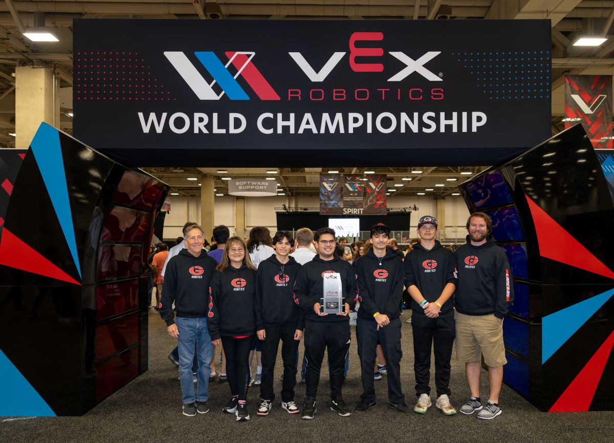 Robotics Team 986A are World Champions! | News Detail