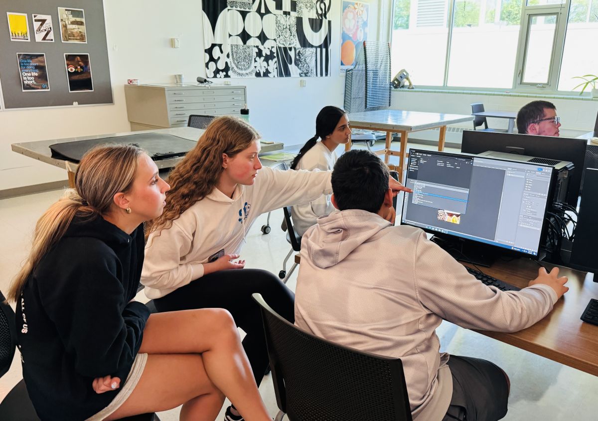 A Peek Inside the LINK Classroom at BHHS | News Post Page